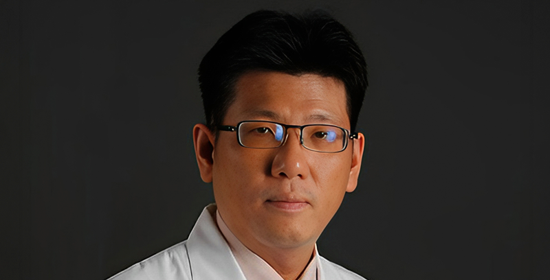 Dr. Ming Huang-Chen